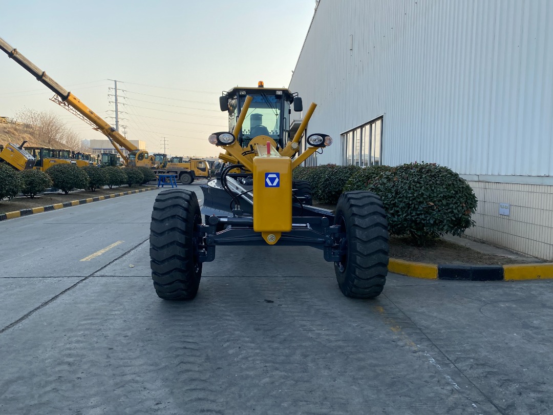 Motoniveladora XCMG GR180 nueva al mejor precio