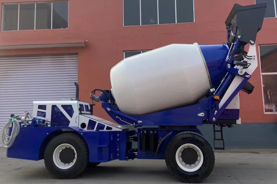 Auto mixer chasis articulado 4 m³ - Precio fabricante