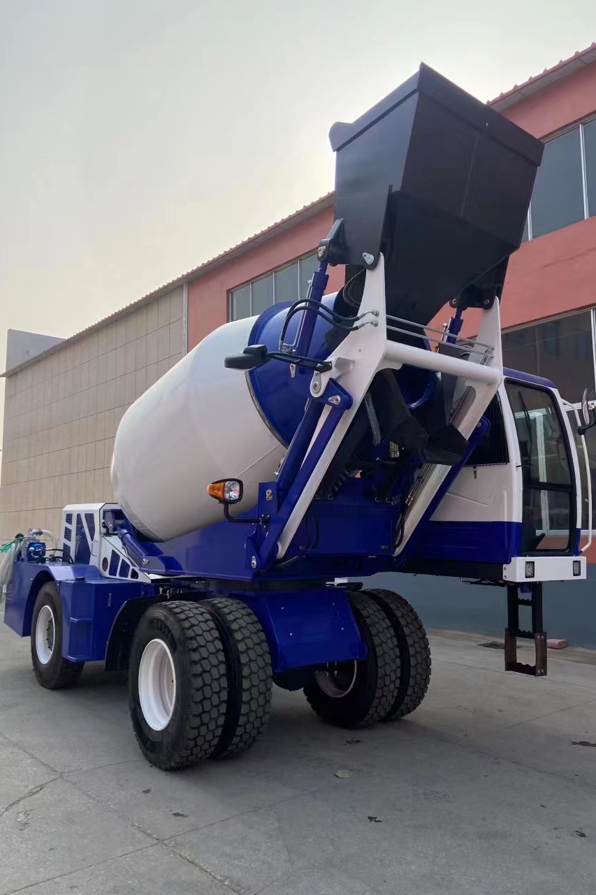 Auto mixer chasis articulado 4 m³ - Precio fabricante